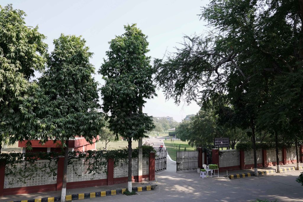 Plots Near Jewar Airport | 50-500 Gaj Plots in Jewar